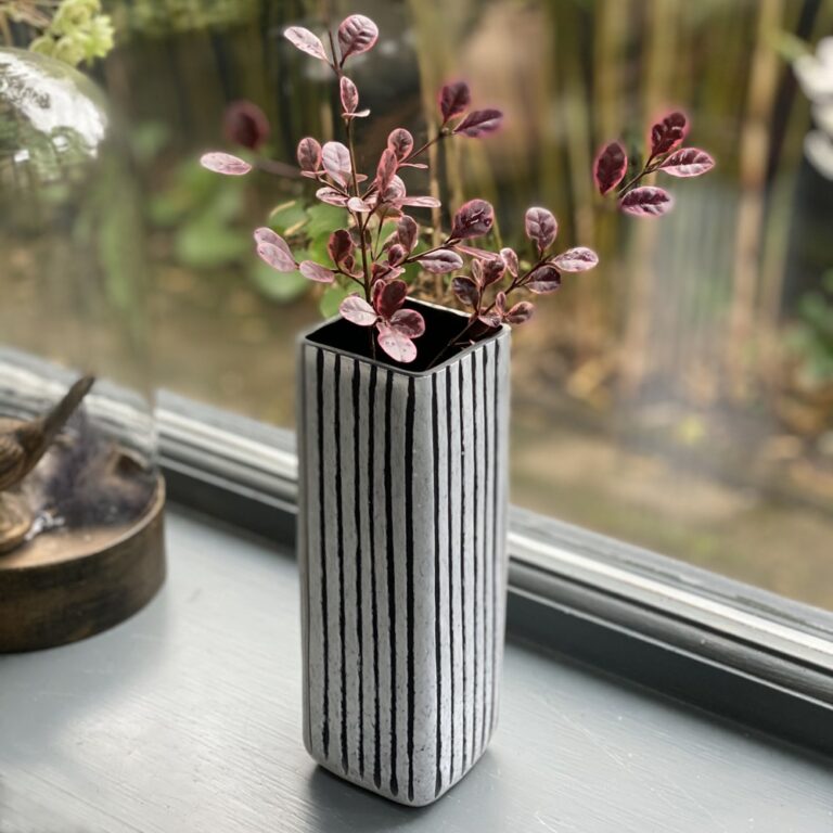 Vases Archives - Curious Egg